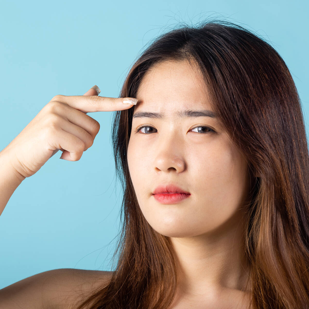 Bump on Forehead: Possible Causes and Treatments